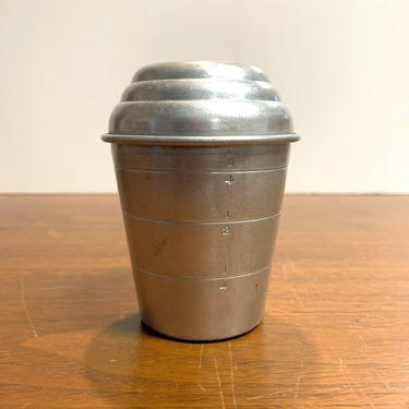 Vintage Mirro Aluminum Measuring Cup Shaker 2623M Mid | Over the Years ...