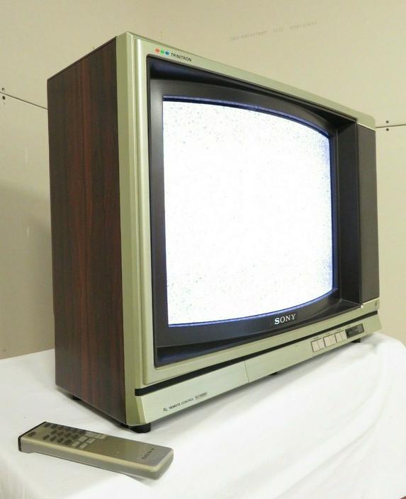 Vtg 1986 SONY TRINITRON 19" COLOR TV KV-1926R Rosewood RETRO GAMING ...