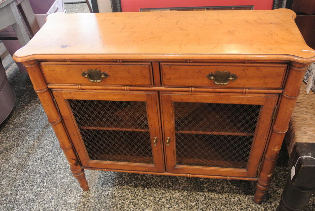 Console | Miss Pixies | Adams Morgan - Washington, DC