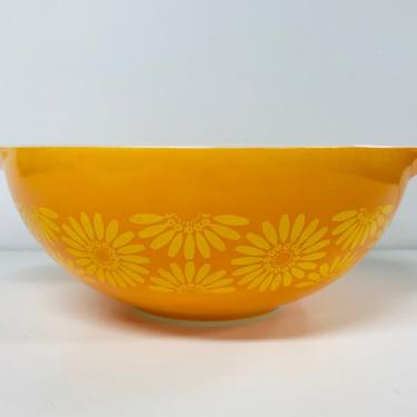 Vintage Pyrex Orange Daisy 1968 Cinderella Bowl / 442 / FREE SHIPPING ...