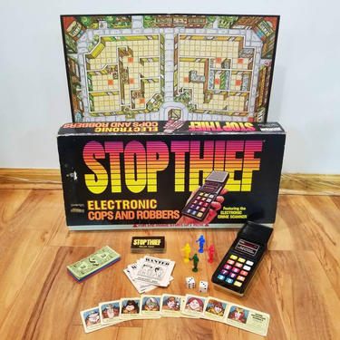 Vintage 1979 STOP THIEF Electronic Cops and Robbers Board | Bells ...