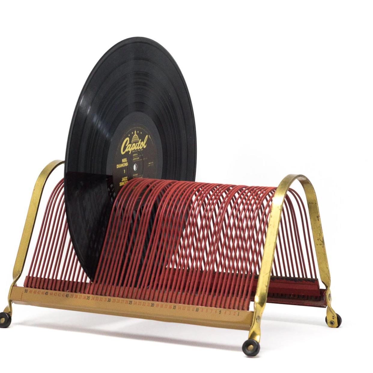 Vintage Record Holder, Retro LP Vinyl Record Display | Green Spruce ...