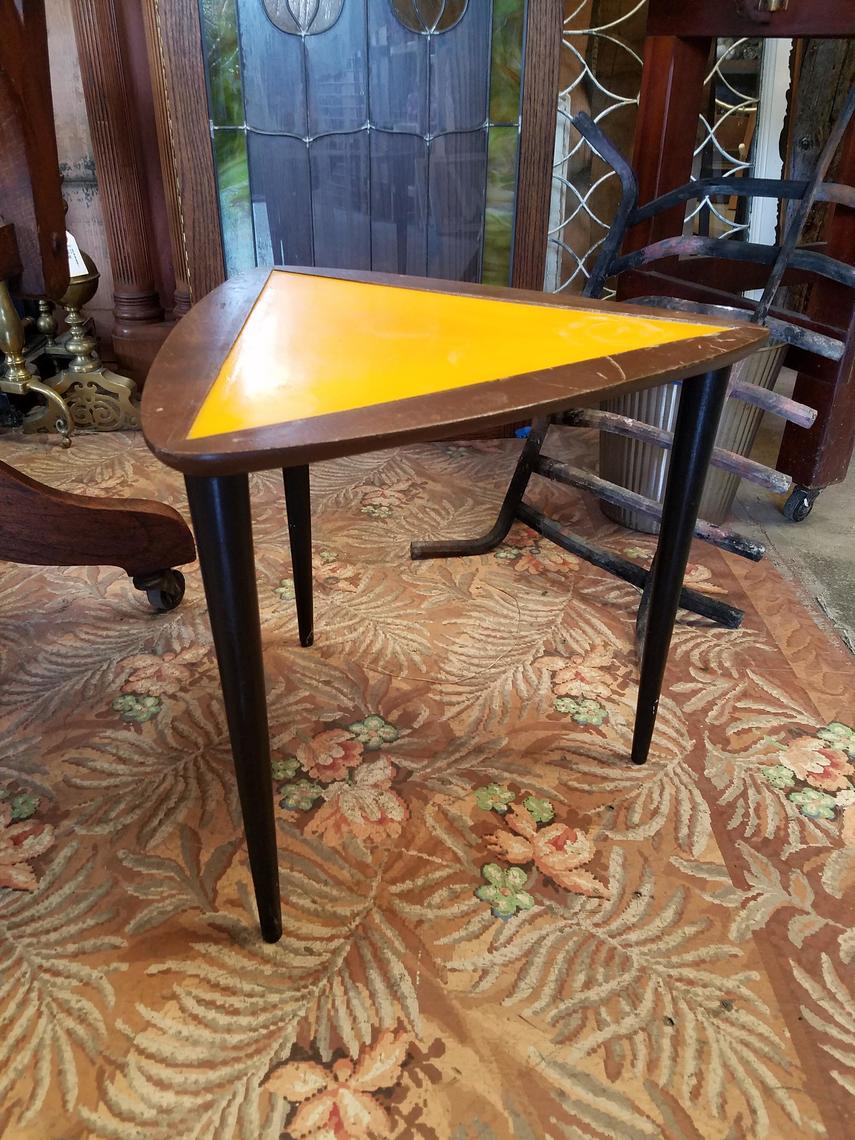 Cute MCM Triangle End Table | Earthwise Architectual Salvage (Seattle ...