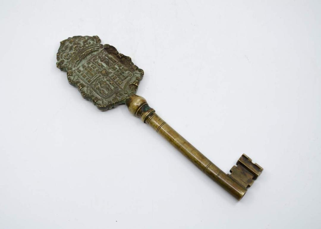 Antique Bronze Cast Relief Jailer/ Skeleton Key | Bluff St Props ...