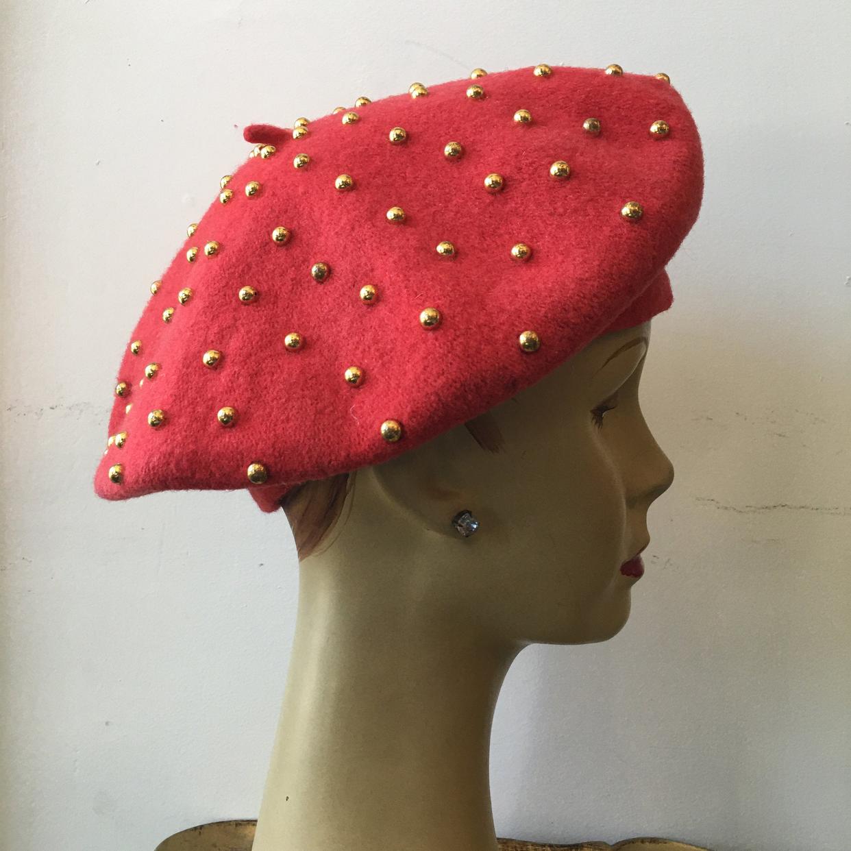 red wool beret, 1980s hat, studded beret, vintage 80 | Black Label ...