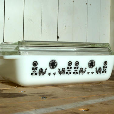 Vintage Pyrex Black Rooster Promotional Space Saver Casseroloe 575 ...