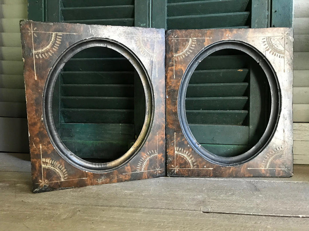 Pair Antique Wood Picture Frames, Oval, Pre 1900s Victorian Era | Jan's ...