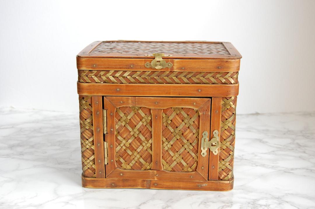 Woven Box Basket - Woven Box with Brass - Hinged | Pursuing Vintage ...