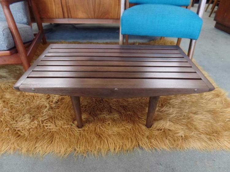 Midcentury modern small scale slat table. Peg Leg Vintage | Peg Leg ...