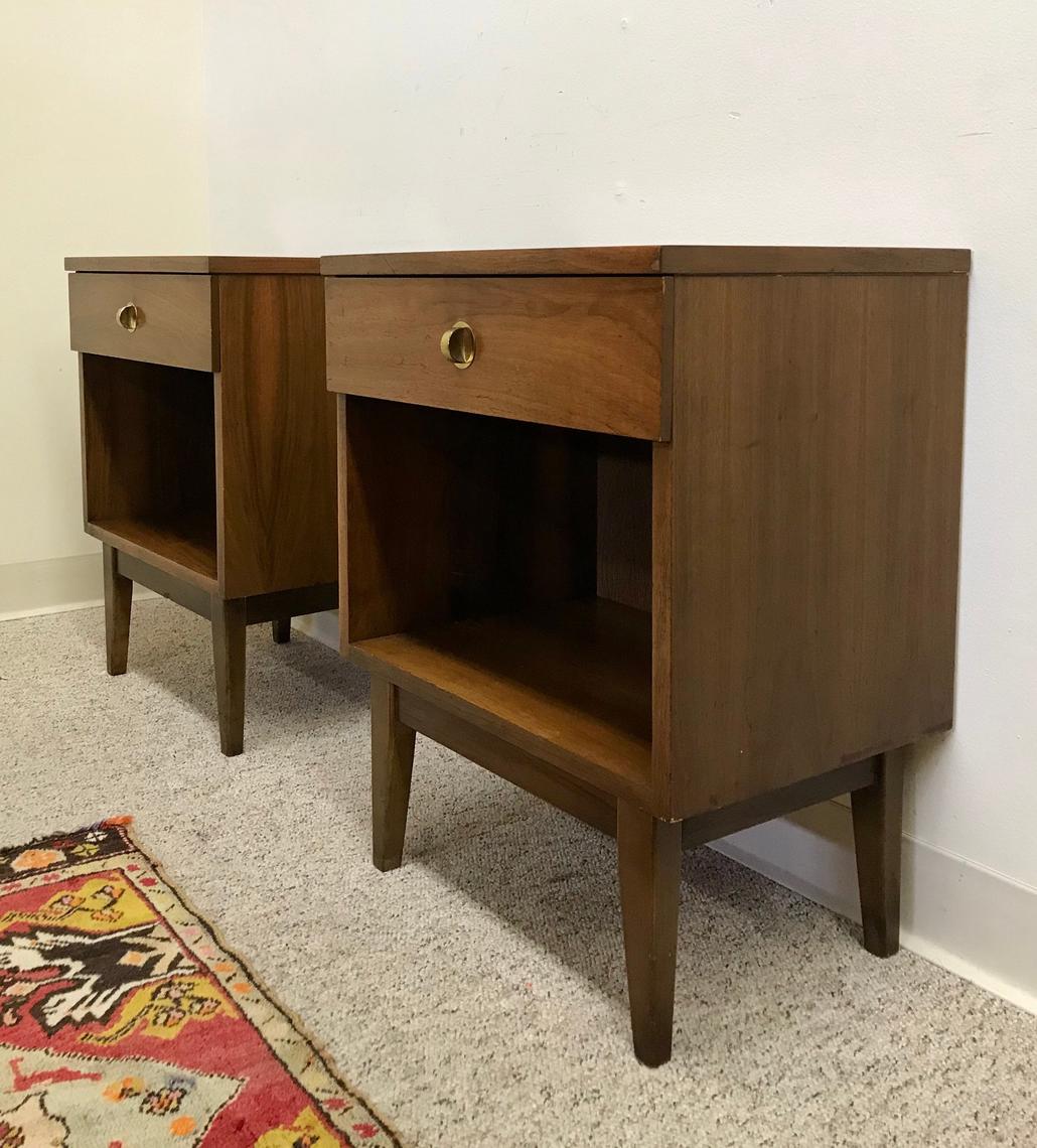 Pair of Vintage Stanley Brand Mid Century Modern MCM Table | Big Whale ...