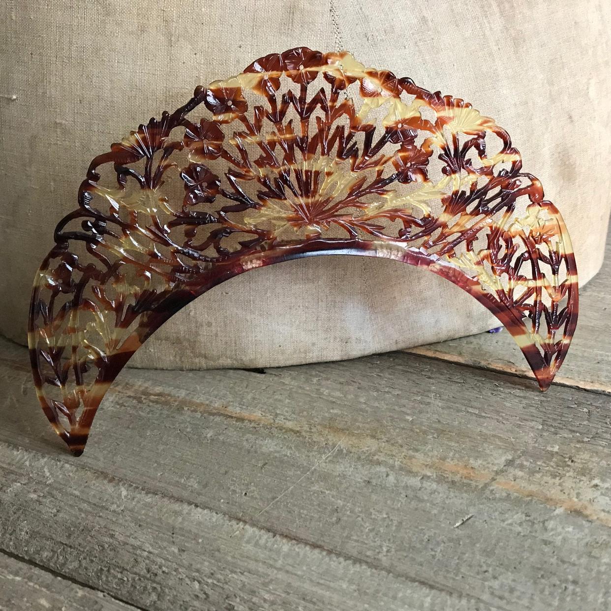 Faux Tortoise Shell Mantilla Comb, Spanish Flamenco, Peineta | Jan's ...