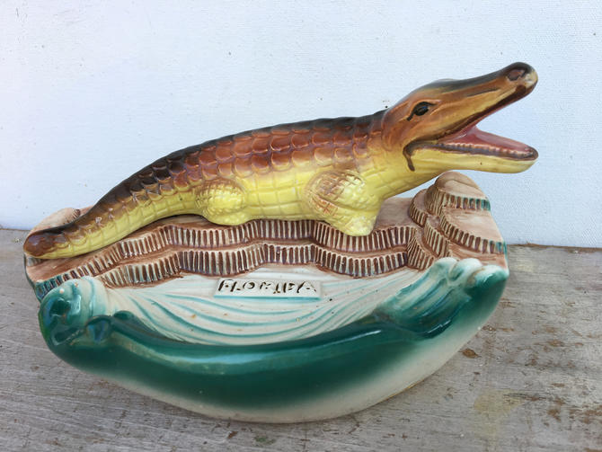Collectibles Mid Century Florida Alligator Souvenir Ashtray Vintage Florida Souvenir Ashtray ...