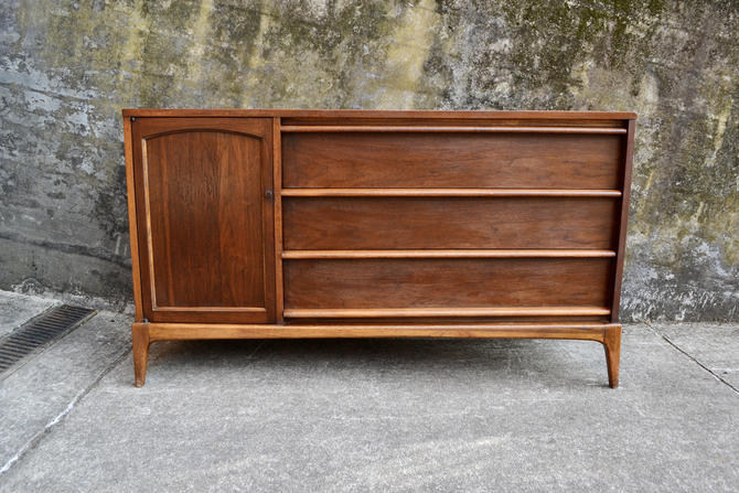 Mid Century Lane Rhythm Server Buffet Credenza Ross Design Company Hampton VA