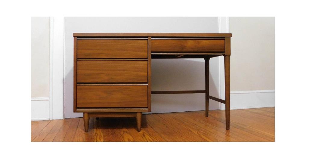 Mid Century Modern Walnut Stanley Writing MCM Desk (PureVintageNYC ...