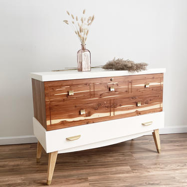 Mid-Century Modern Cedar Chest by Lane | Made New Design - Middletown ...