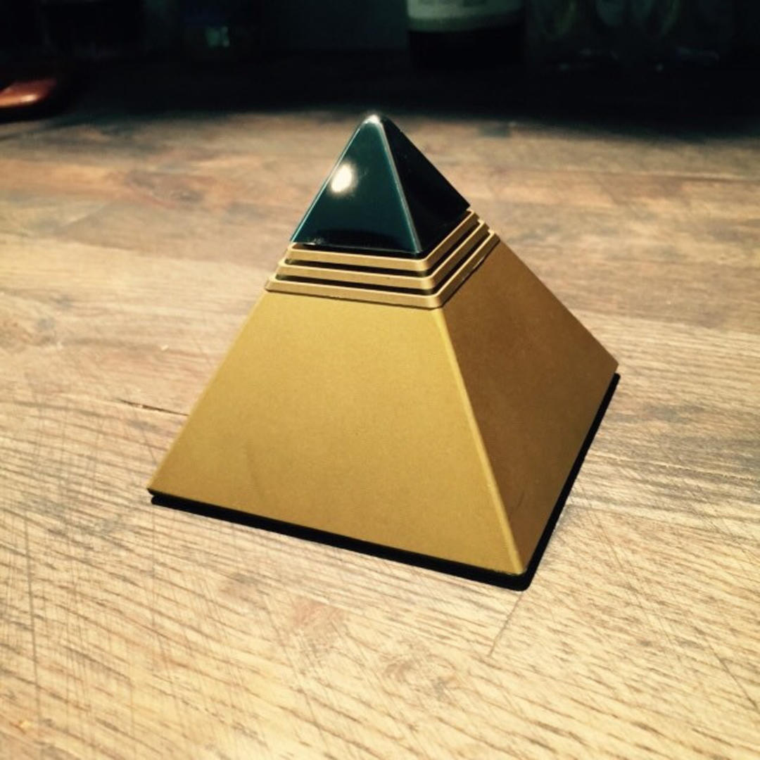 Seiko talking pyramid clock alarm 1980's | Brain Washington | Silver ...