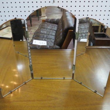 Vintage Mid century triple table vanity mirror | Lincoln Antique Mall ...