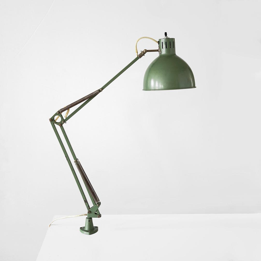 vintage industrial task light, articulated arm task light, vintage shop ...