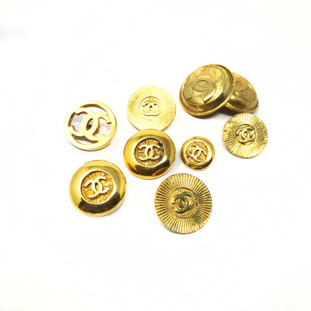 Chanel Assorted Buttons | Secondi | Dupont Circle - Washington, DC