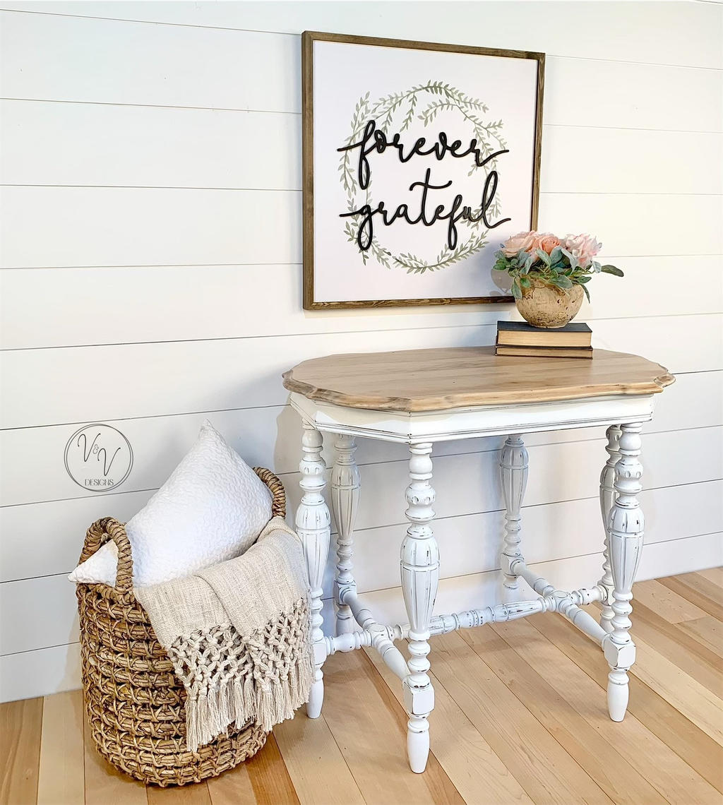 Jacobean Farmhouse Side Table / Entryway Table / End Table / Bedside ...