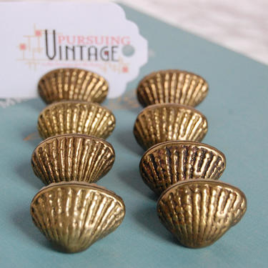 Brass Shell Place Card Holders - Vintage Brass | Pursuing Vintage ...
