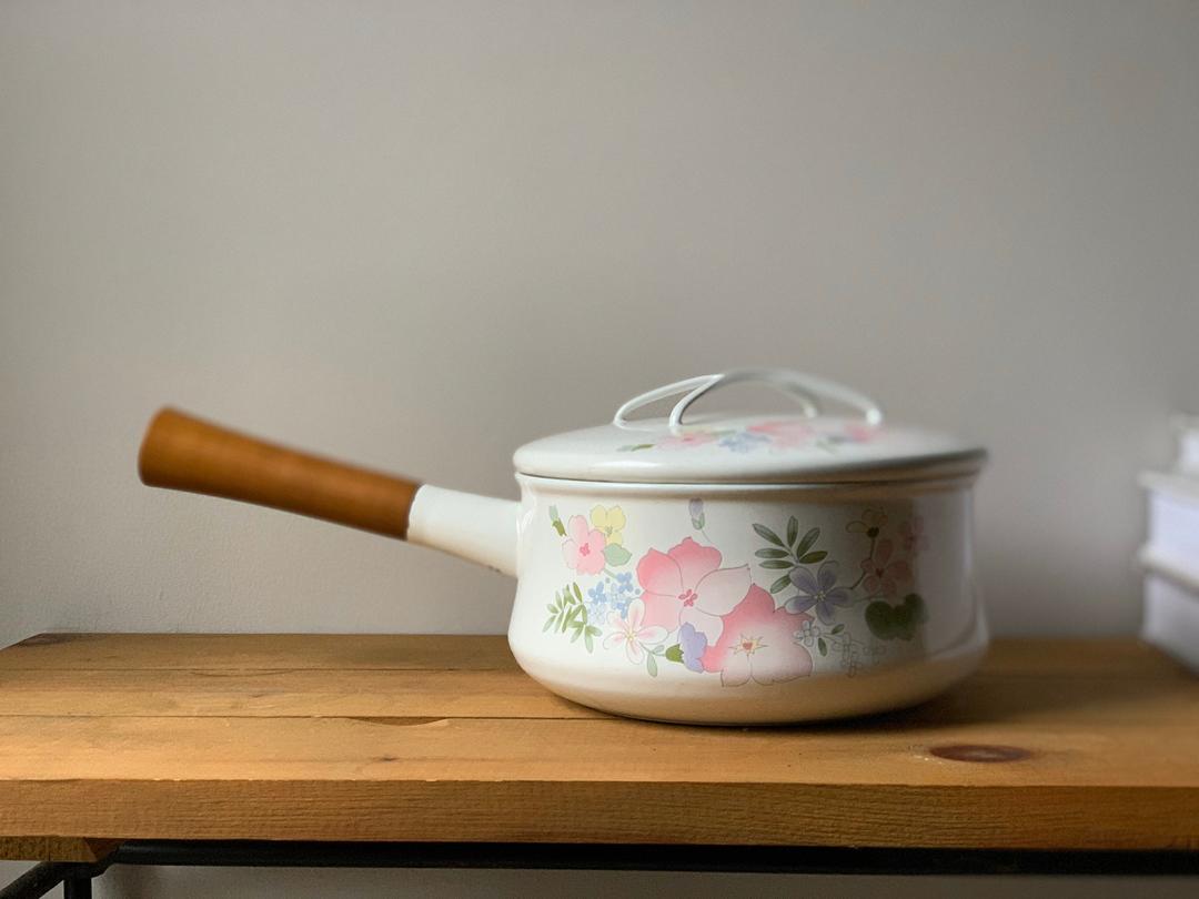 Vintage Japanese Kobe Cookware Enamel Pink Floral Cooking Pot, Sauce ...