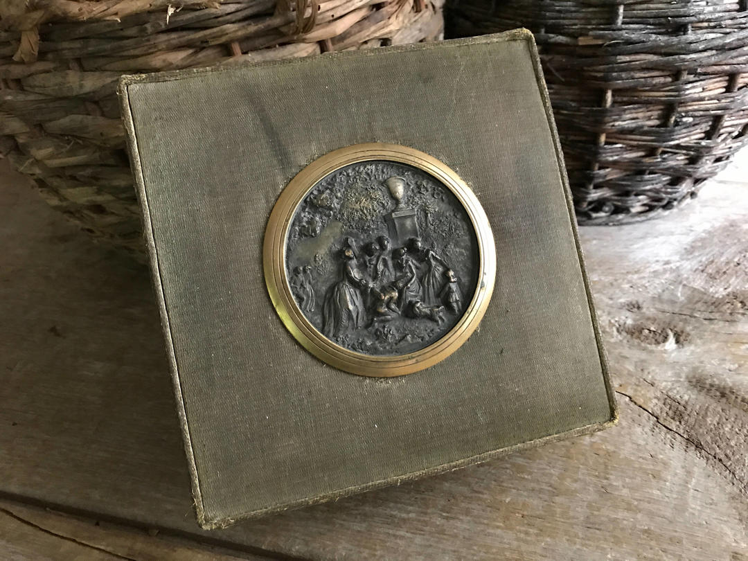 1930s French Jewelry Box, Silk, Bronze Plaque, Boudoir Keepsake | Jan's ...