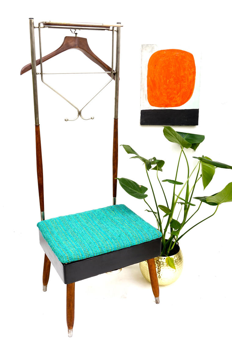 Mid-Century Modern Valet Chair with Storage | Gentlemen's Wardrobe ...