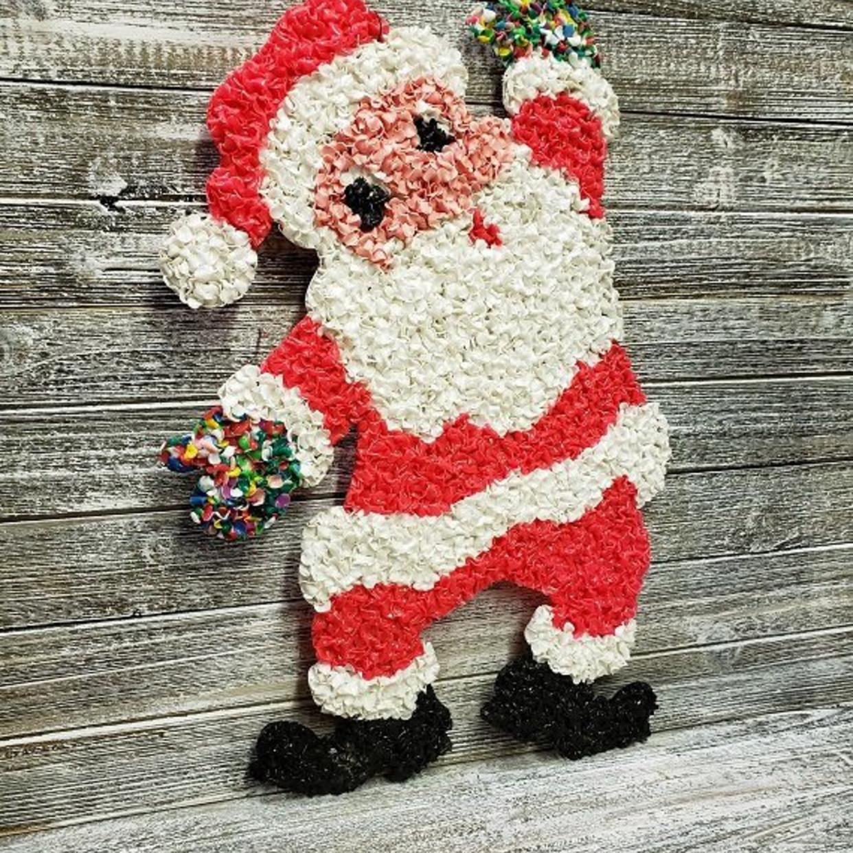 Vintage Santa Claus, Plastic Popcorn Santa, Christmas Wall | A GoGo ...