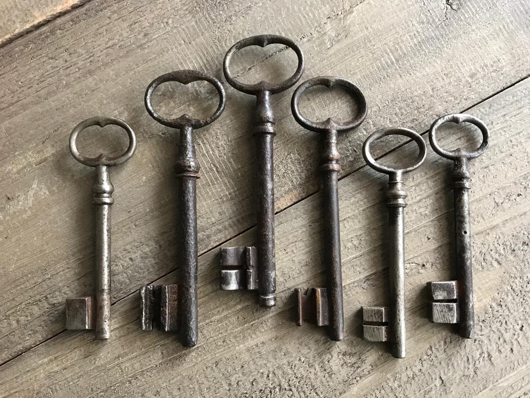 French Skeleton Chateau Keys, Antique 18th Century Iron Castle Door ...