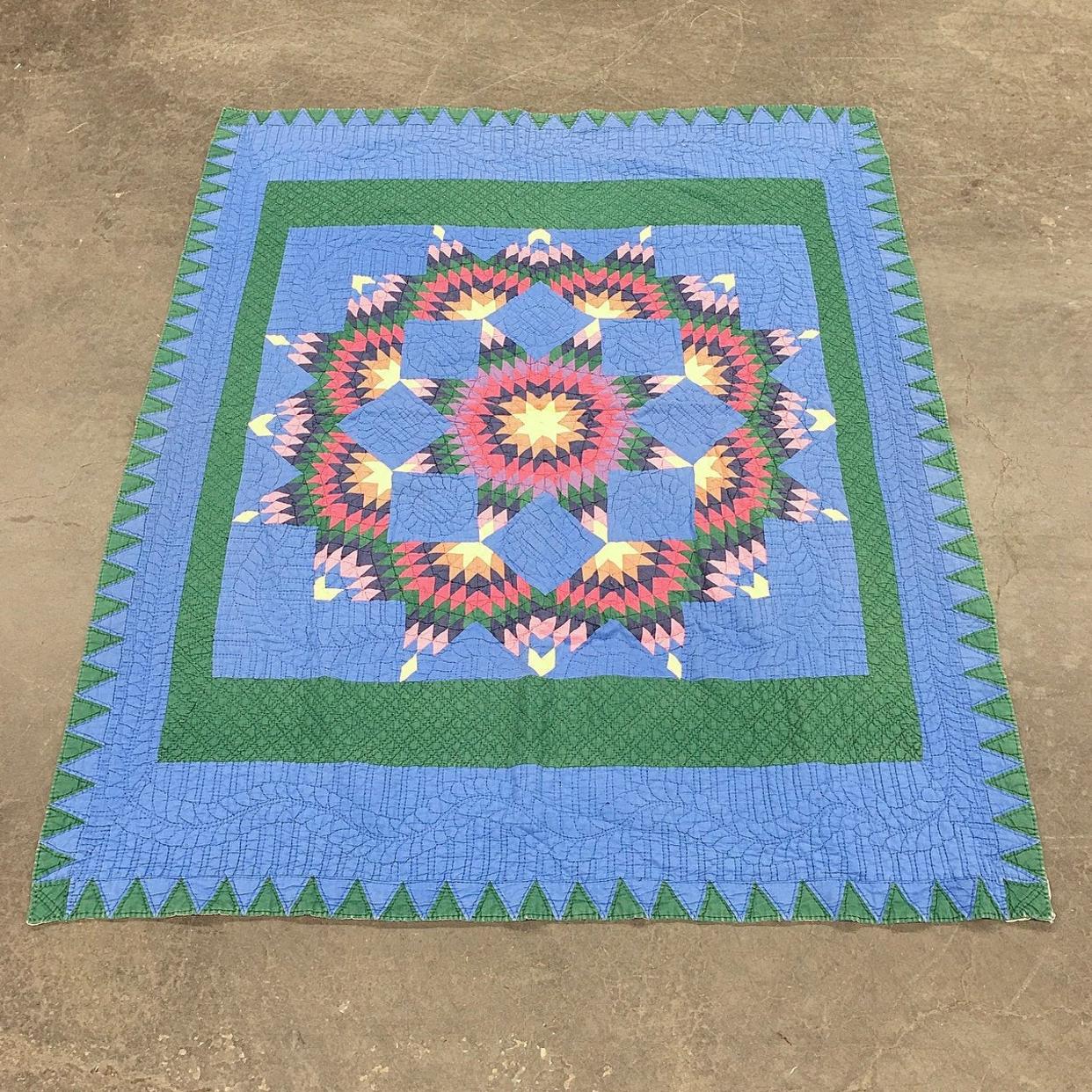 Vintage Bedspread Retro 1980s Arch Quilts + Lone Star | Retrospect ...