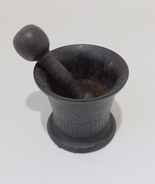 Antique Cast Iron Mortar and Pestle Pharmacy Apothecary Primitive Druggist Kitchen Vintage Drug ...