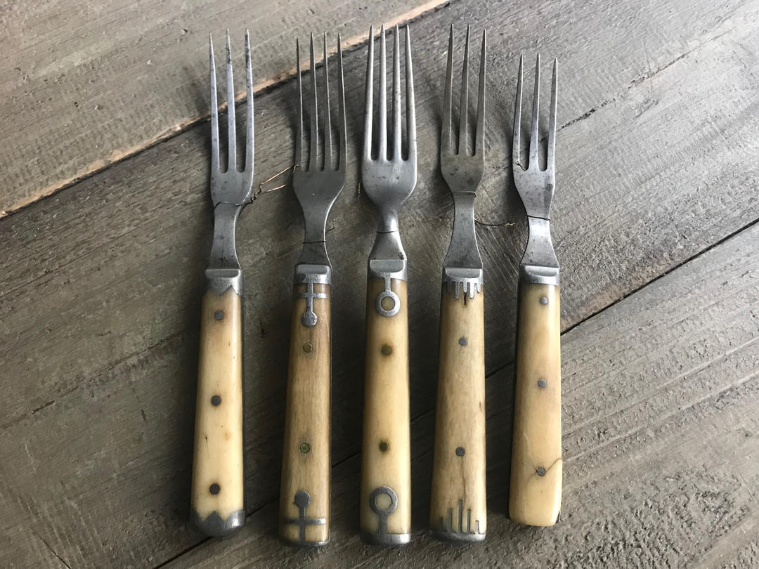 19th C Rustic Forks, Bone, Pewter Inlay, Set of 5, Civil | Jan's ...