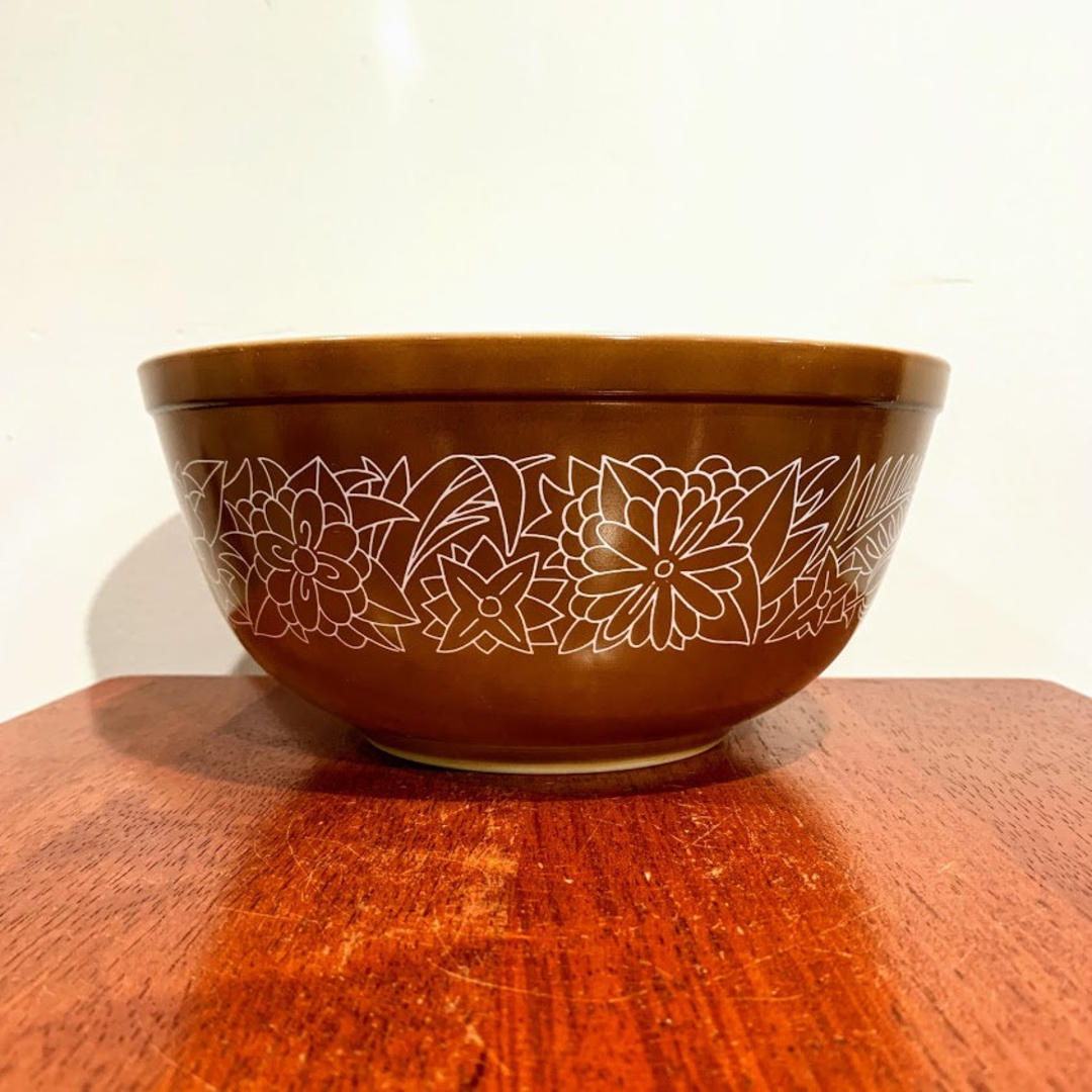 Vintage Pyrex Woodland Round Mixing Bowl 403 | Over the Years | Silver ...