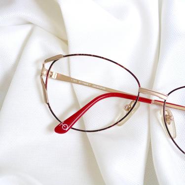Vintage Red Wire Frames | Sorocco | Owyhee, ID
