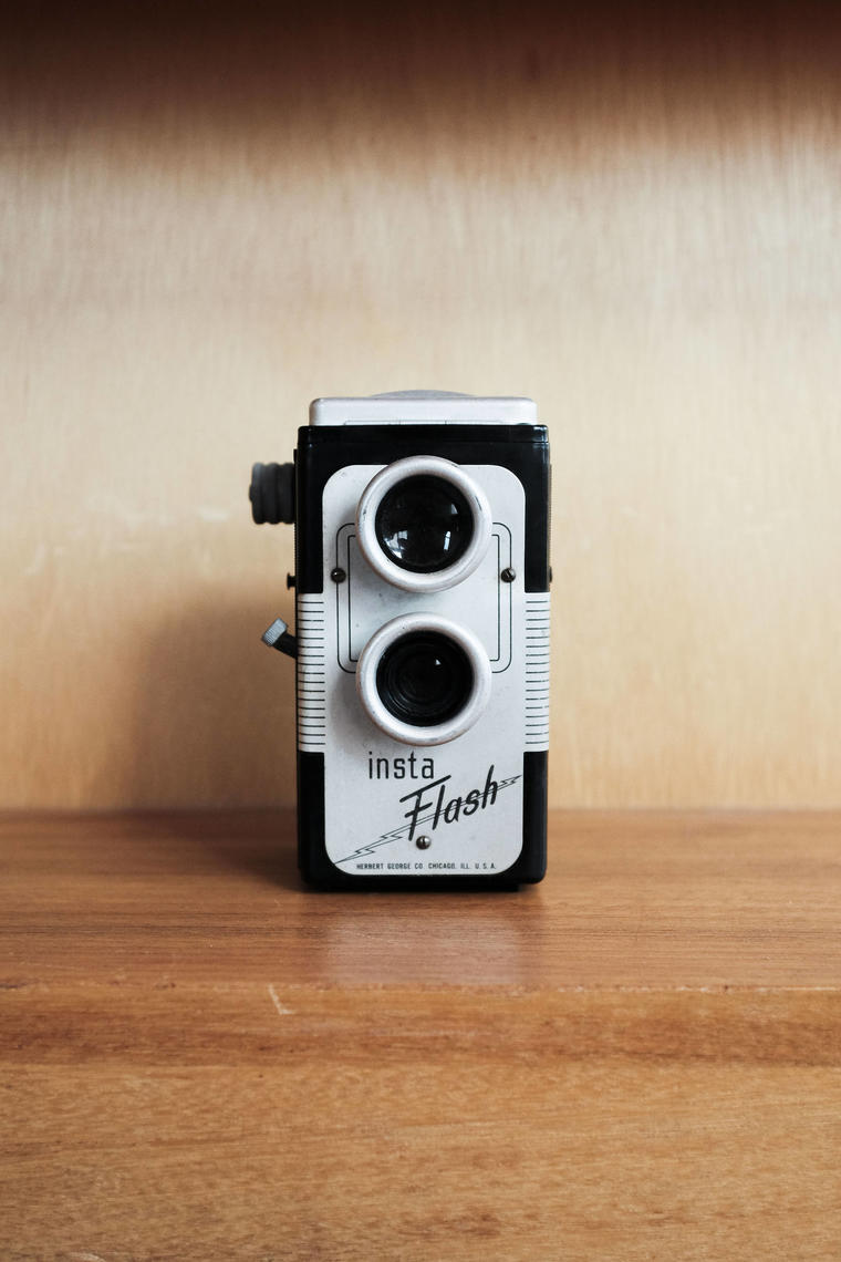Vintage Insta Flash Camera by Herbert George Co - Chicago, | Microscope ...