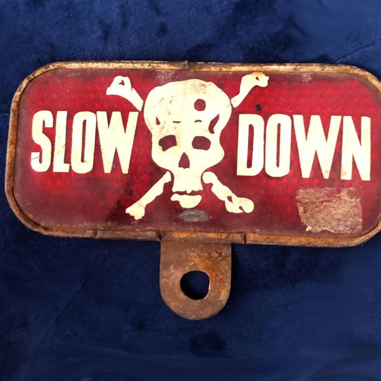 Vintage License Plate Topper "SLOW DOWN" | Boutique 369 - Palm Springs ...