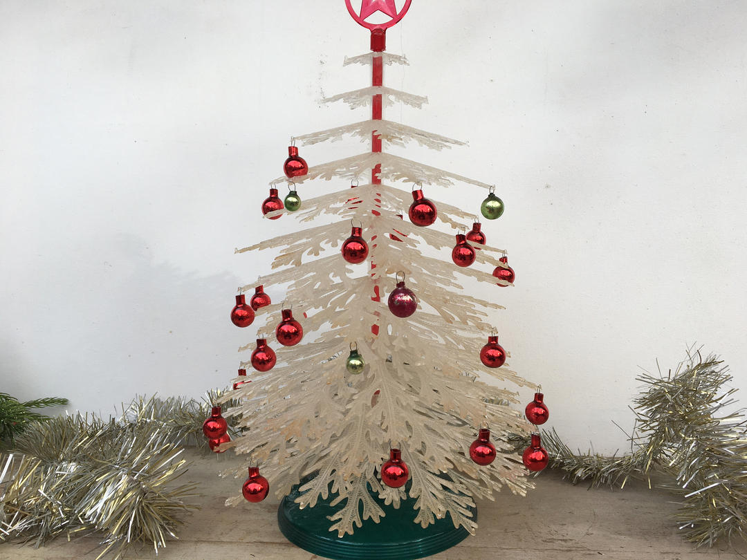Vintage Plasco Clear Plastic Christmas Tree, Red Star Topper With ...