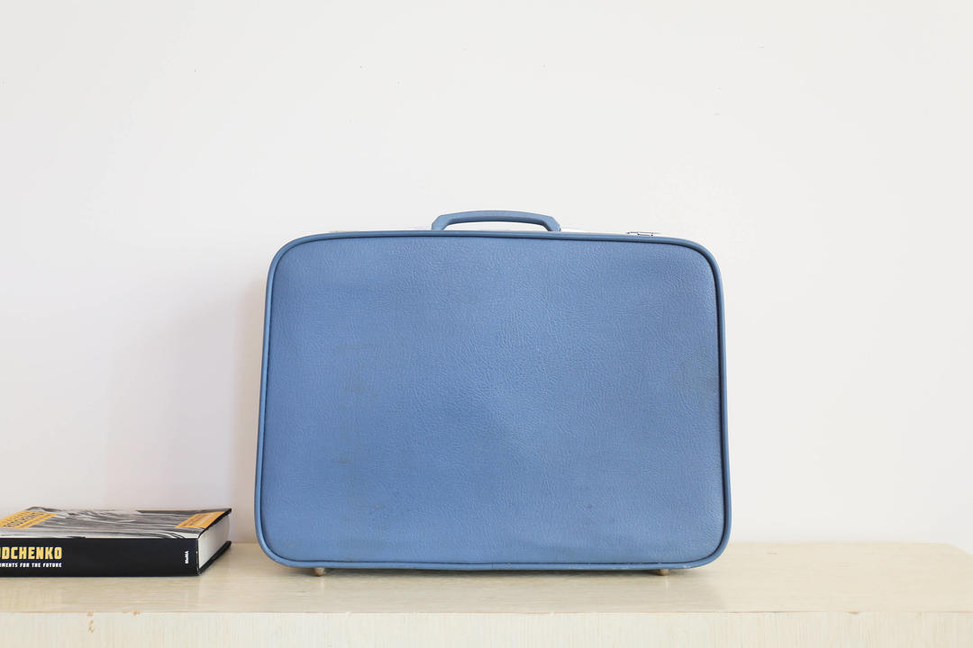 Vintage Luggage Amelia Earhart Soft Suitcase | Goldmine Unlimited ...