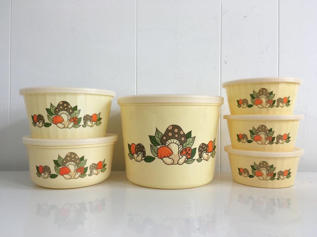 Vintage Packerware Mushroom Plastic Canisters Set of Six (6) Canister ...