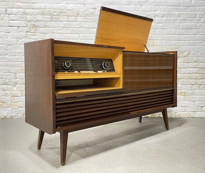 Mid Century Modern TELEFUNKEN STEREO Console / turntable, 1960's ...