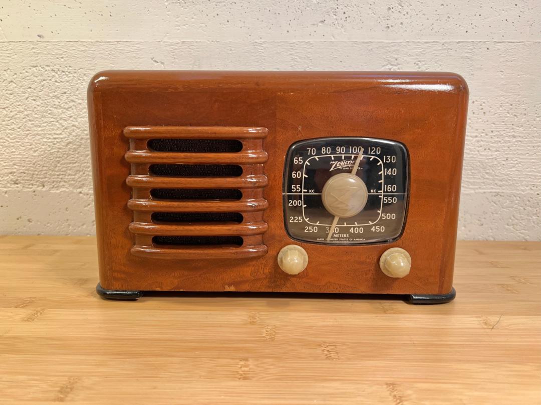 1941 Zenith Table Radio 6D525, Elec Restored "Toaster" | Deco2Go ...