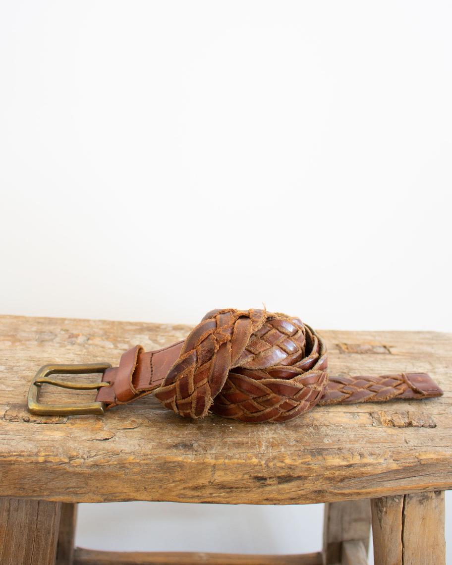 VINTAGE LEATHER BELT - BROWN WITH BRASS BUCKLE - L | esby | Austin, TX