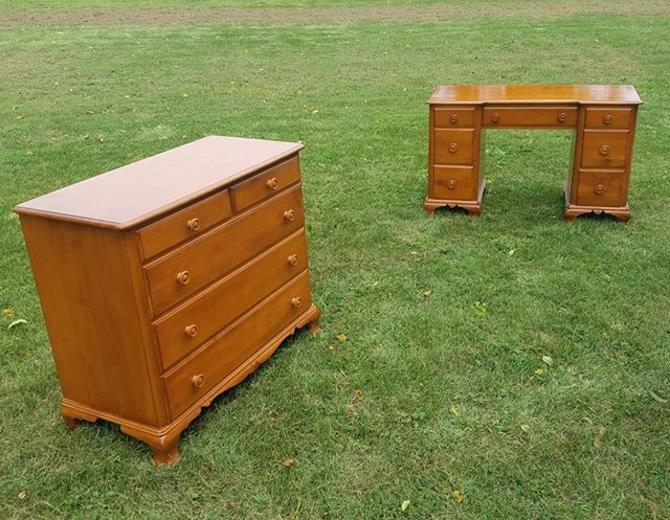 SOLD. SOLD. Kling Solid Maple Dresser, Kling Solid maple Vanity/ | Mom ...