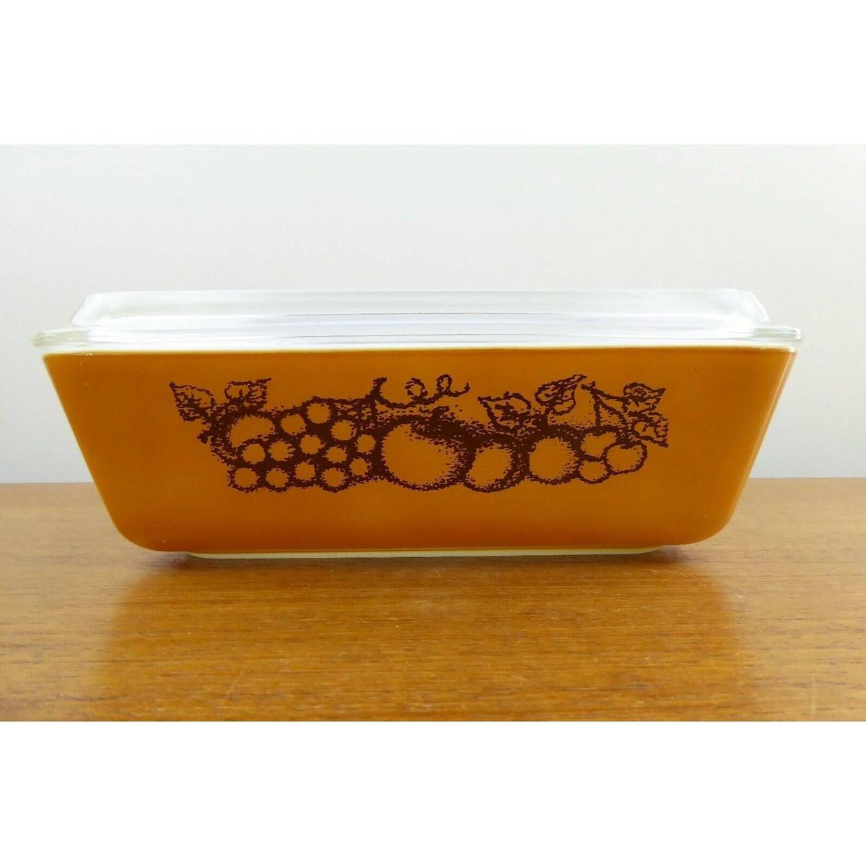 Pyrex Refrigerator Dish with Lid | Old Orchard | 503 503-C | 1970 | The ...