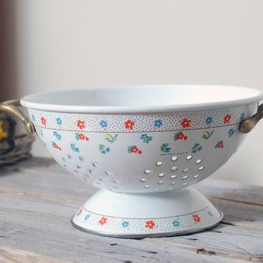 Vintage white enamel floral metal colander / Kamenstein enamel ...