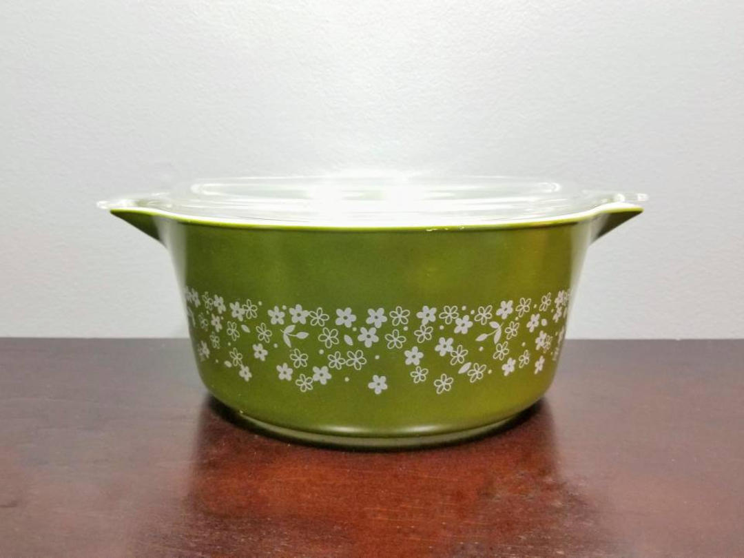 Vintage Green Pyrex Spring Blossom Crazy Daisy 475b 2.5 Qt. Casserole ...