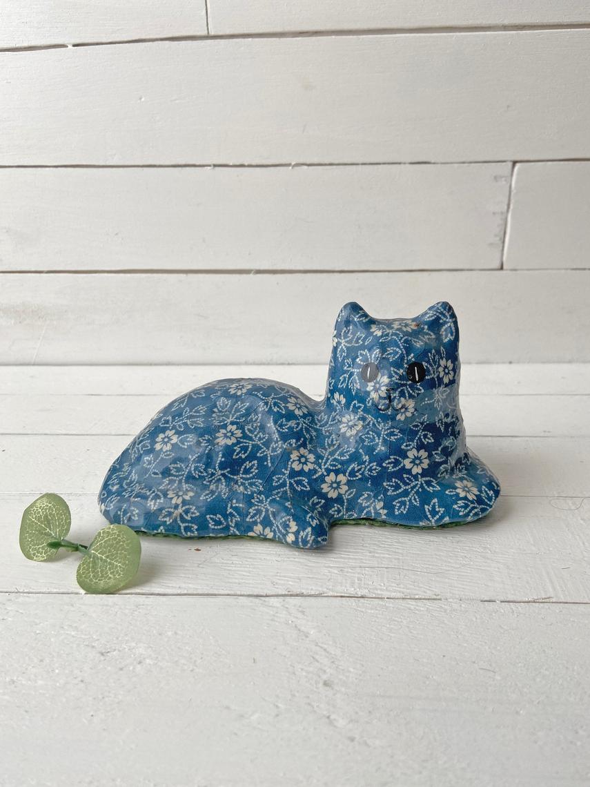 Vintage Floral Cat Statue | Cat White And Blue Floral Figurine ...