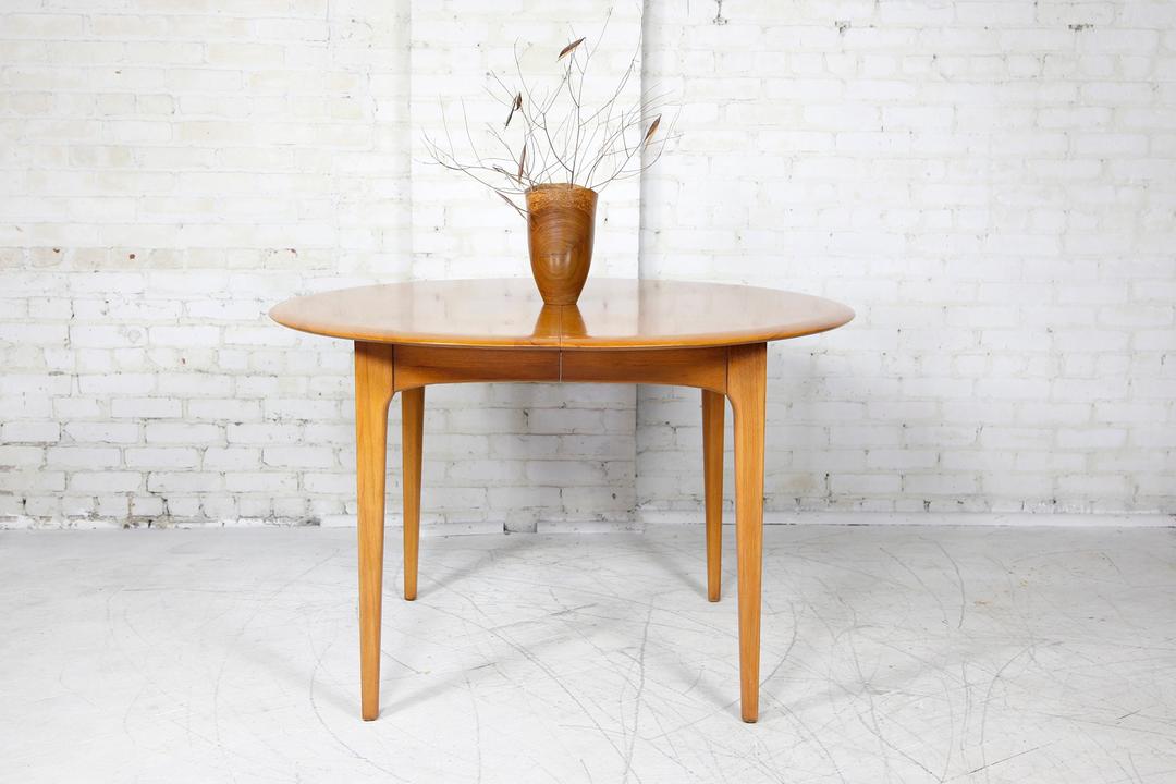 Vintage mcm solid pecan round dining table w extension leaf | Omasa ...