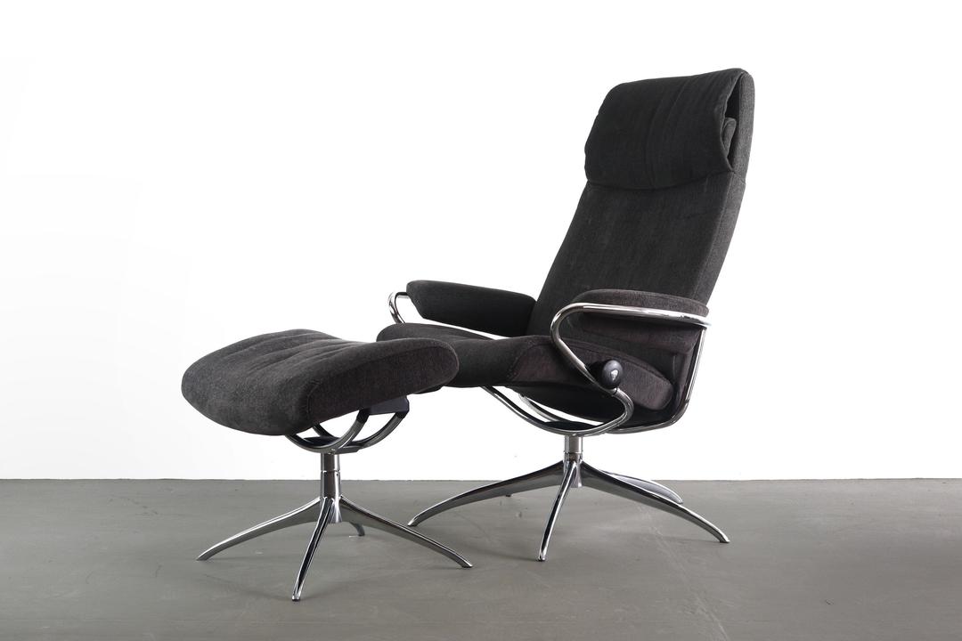 Stressless Spider Base Lounge Chair and Ottoman by Ekornes | ABT Modern ...